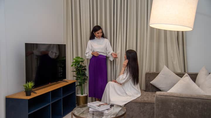 النرجس C- شقة فاخرة بتصميم أنيق مع بلكونة N 09# - Riyadh King Khalid Airport (RUH)