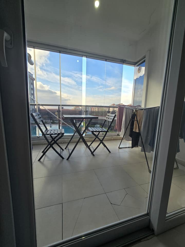 4+1 Lüks Ferahlı Temiz Büyük Bir Evdır - Beylikdüzü