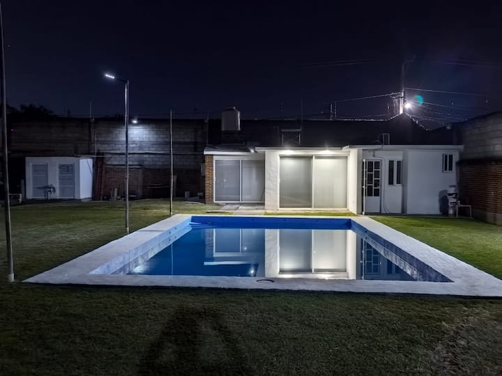 Linda Casa En Col. Tehuixtlera, Cocoyoc Morelos - Cocoyoc