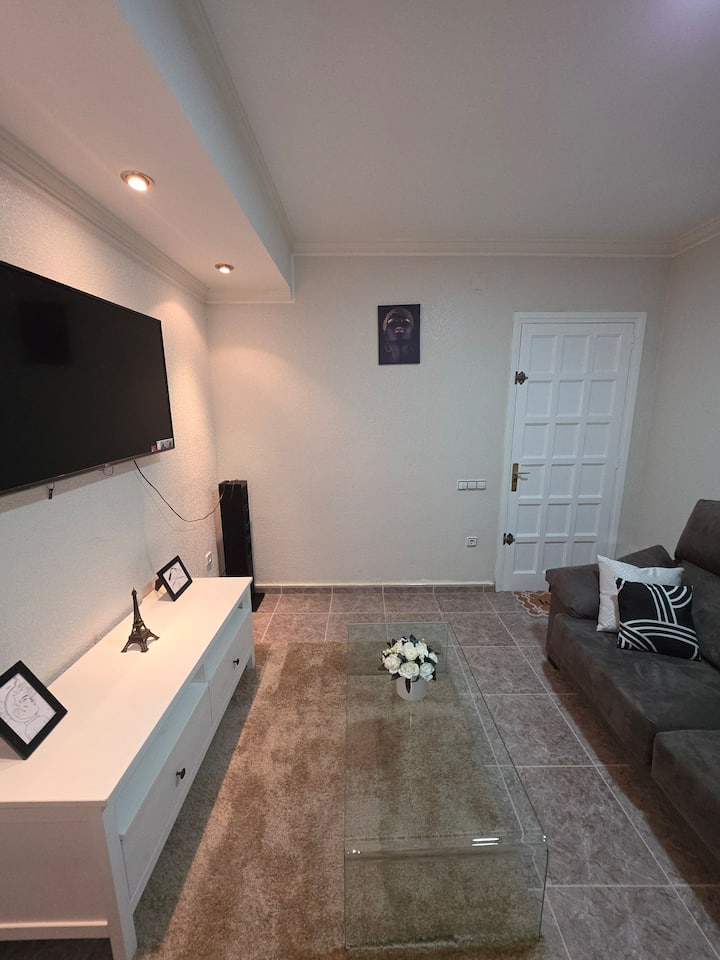 Cozy Studio With Comfort And Complete Privacy - Catalogne