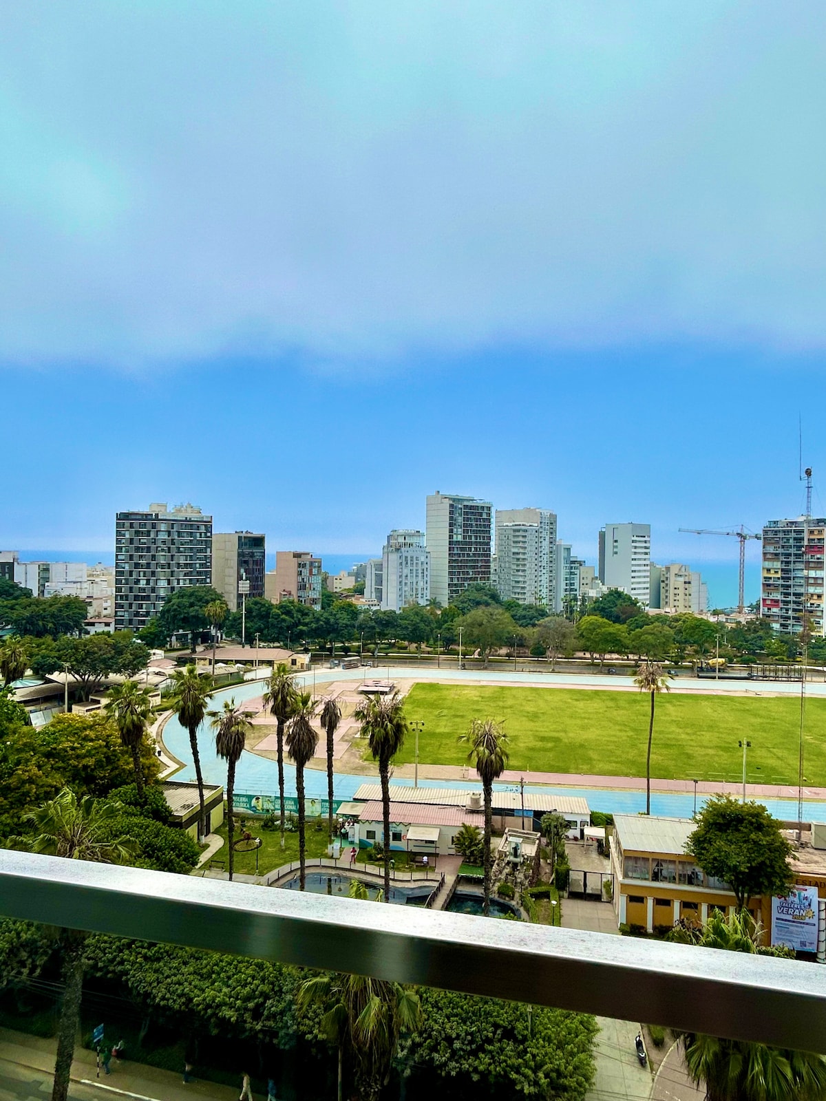 vista mar/piscina+jacuzzi+gym/Barranco Miraflores - Departamentos en ...