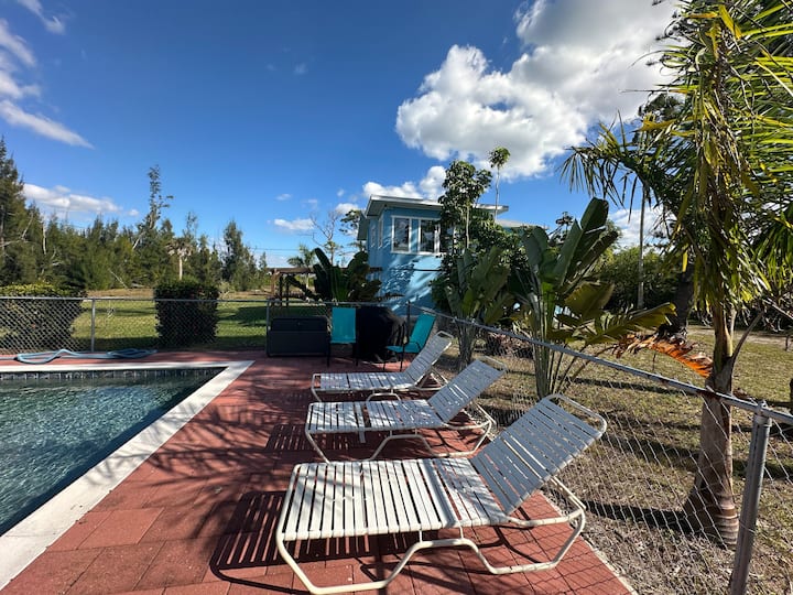 Beautiful Place With Pool In Pine Island - Pine Island, FL