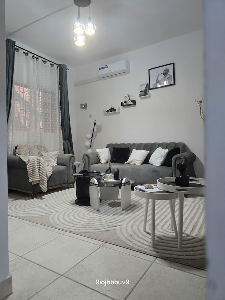 Appartement Meublé Petit Coin à Petit Prix (Soul) - Douala