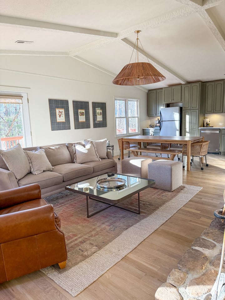 The Overlook- 5 Min. From Downtown Black Mountain - Black Mountain, NC