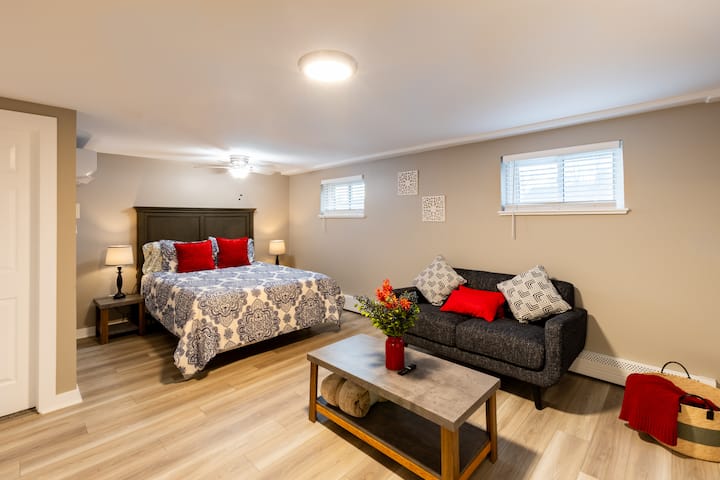 Modern Guest Suite With Private Entrance - Brighton, CO