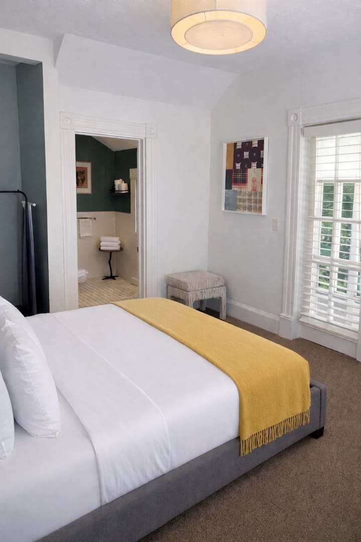 Charming Victorian Room W/sunroom In Historic Home - Orlando