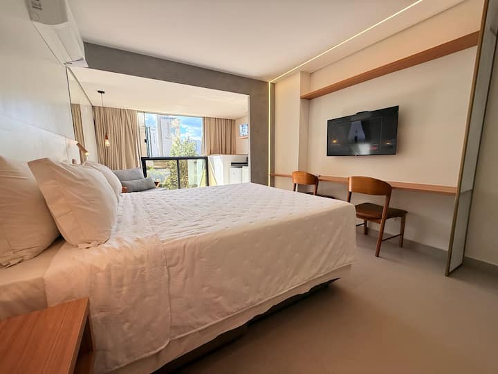 Flat 226- Reformado | Esplanada + Convenções - Brazil