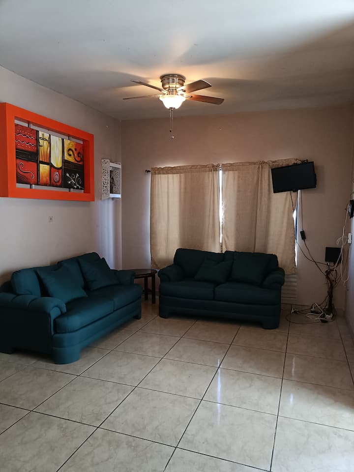 Casa Grande Patio Exterior Amplio - San Luis Rio Colorado