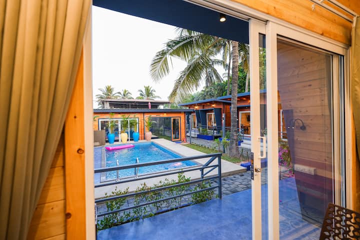 Cozy Cottage With Pool View (Breakfast Included) - Goa