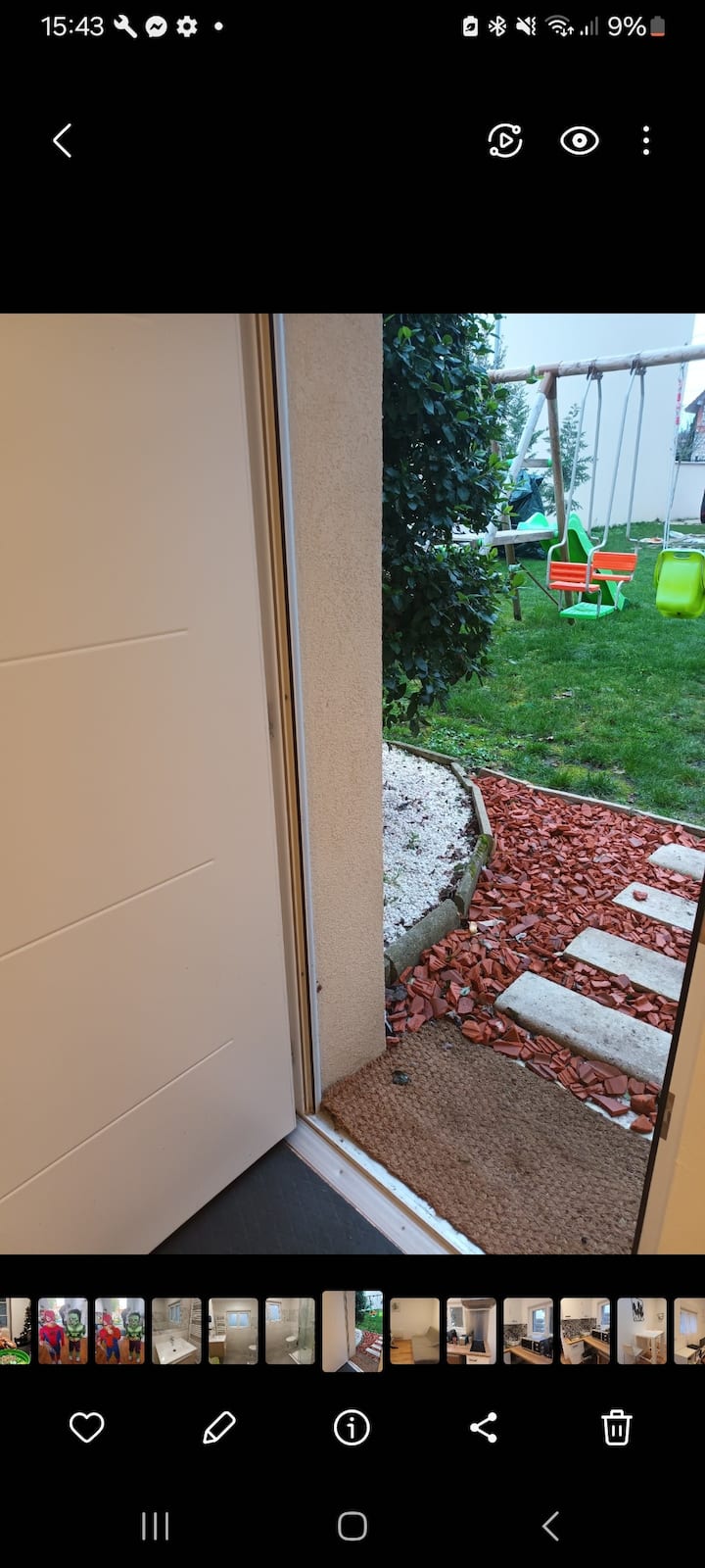 Location Dépendance Au Fond D'un Jardin - Montmorency