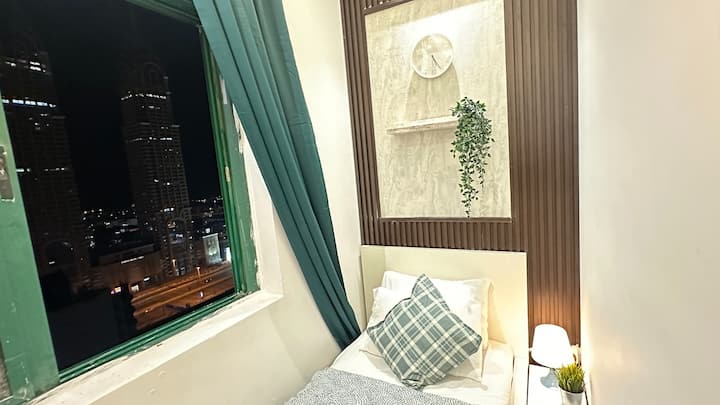 Peaceful Single Partition Room In Tecom - Dubai