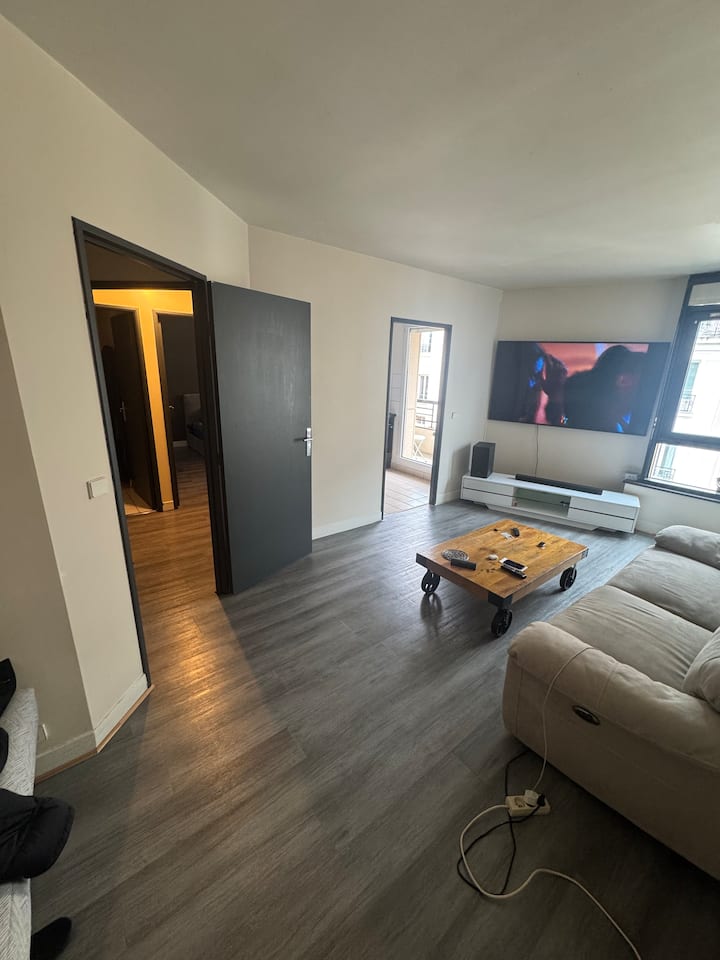 Sublime Appartement Au Cœur De Paris Montmartre - Paris