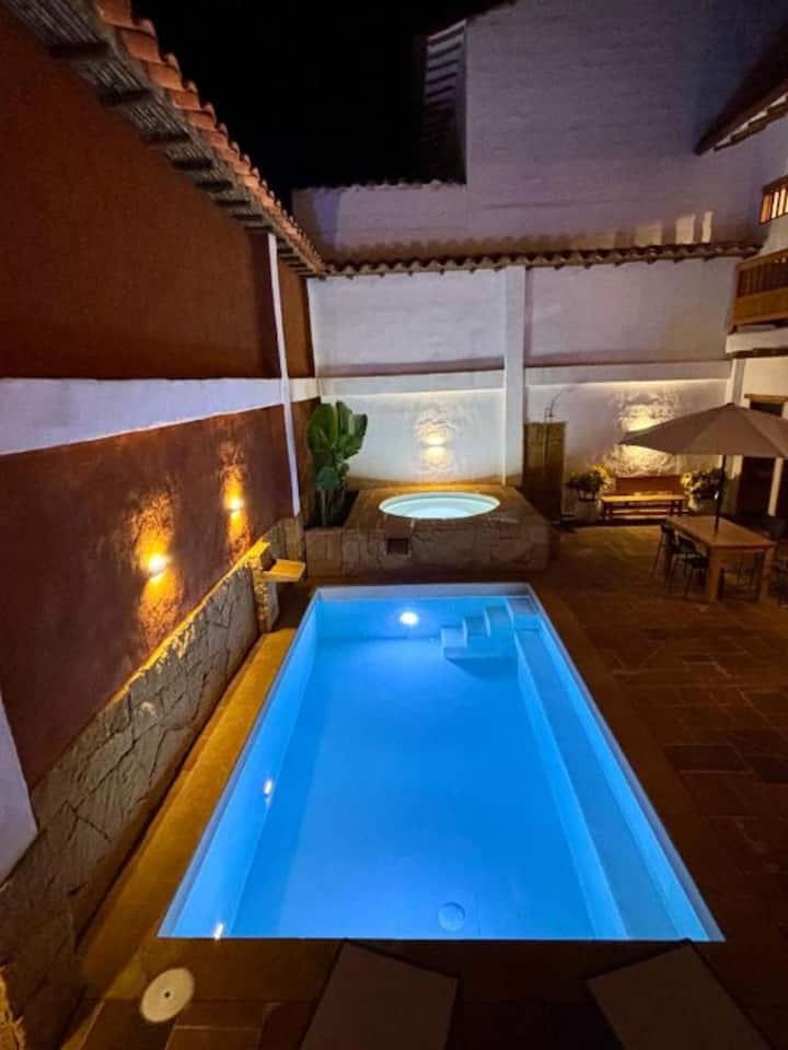 Hermoso Apartaestudio Colonial. Piscina/jacuzzi. - Barichara