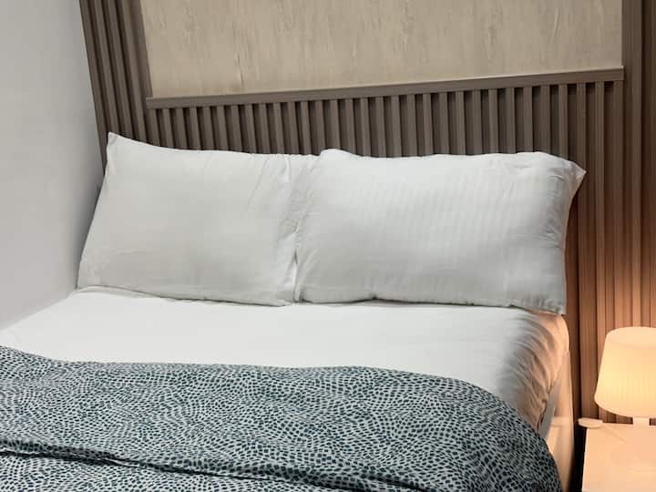 Calm Double Bed Partiton Room Near Metro - Dubai