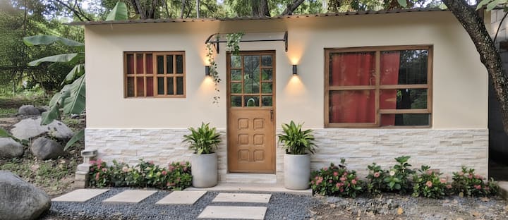 Hospedaje Económico Individual O Grupos Pequeños - Honda