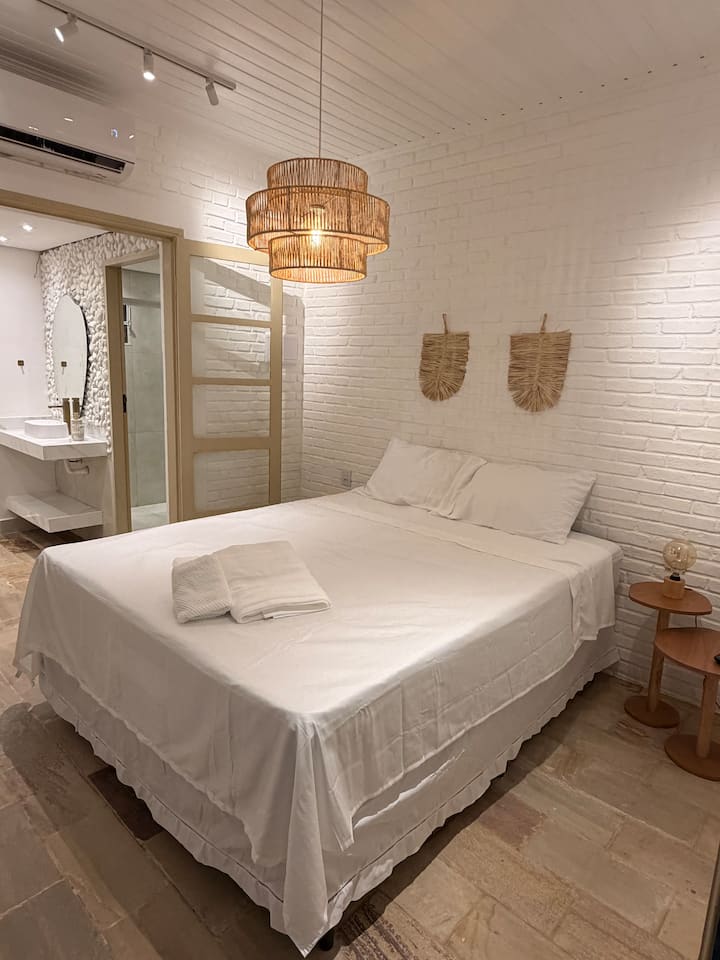 Kanga - Suíte 2 - Na Melhor Localização - Ubatuba