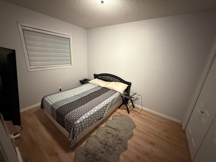 Main Floor One Bedroom Plus Living Room - Fort McMurray