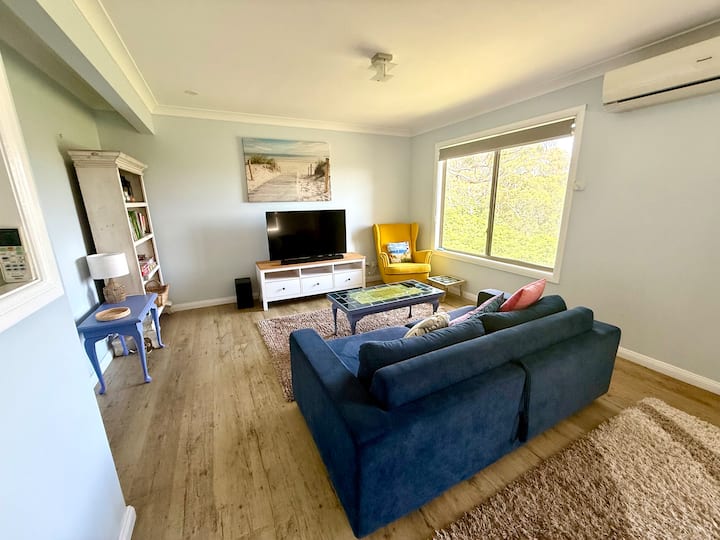 Cosy, Comfortable Tathra Beach Hideaway - Bega