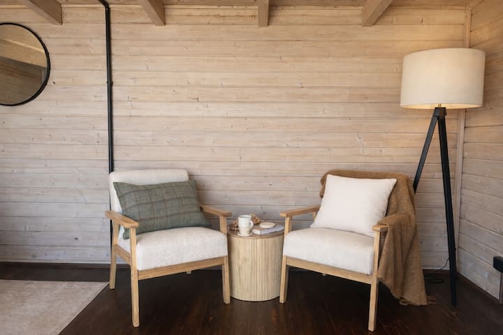 Coastal Cabin With Ocean Views & Spa - Christchurch