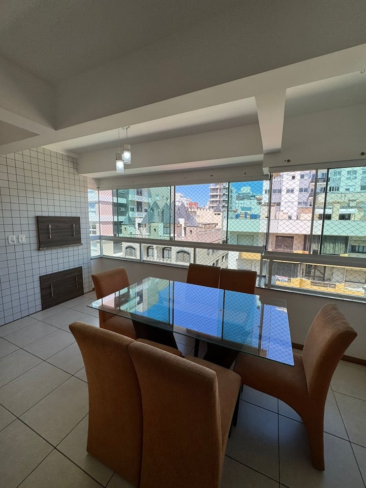 200m Praia, 2 Dorm C/suíte, Sacada C/churras, Box - Capão da Canoa