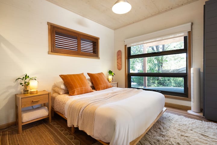 Coast Meets Country! - Leopold