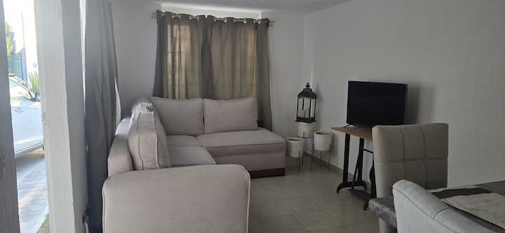 Casa Completa Ideal Para Familias - Tlaquepaque