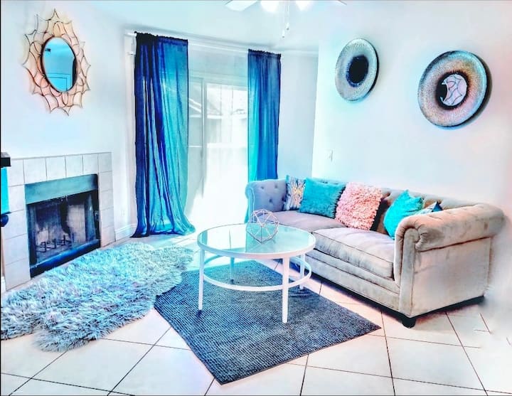 Close To Centerstrip Free Parking - Las Vegas Strip, NV