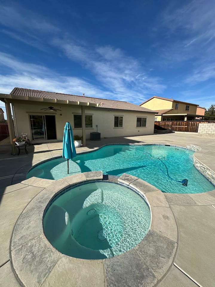 Modern Beaumont Home W/ Pool, Office & Crib - Beaumont, CA