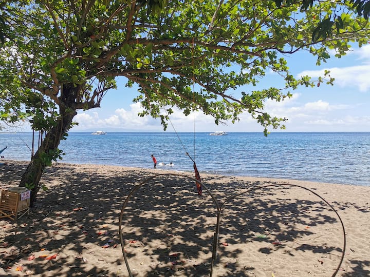 Beach Resort Groups & Families Glamping Dome Dauin - Dauin