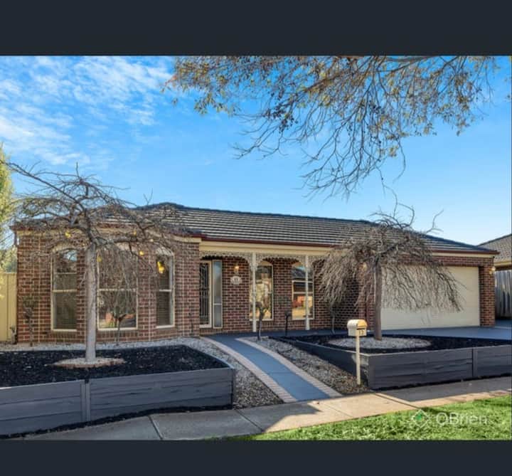 Casa De Luxe - Werribee