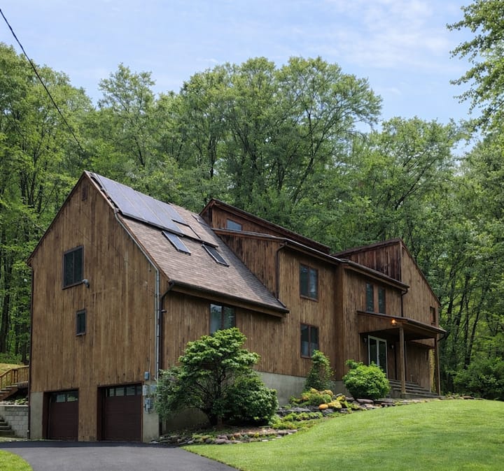 Secluded Luxury Estate Near Nyc | 14 Guests - Rockaway, NJ