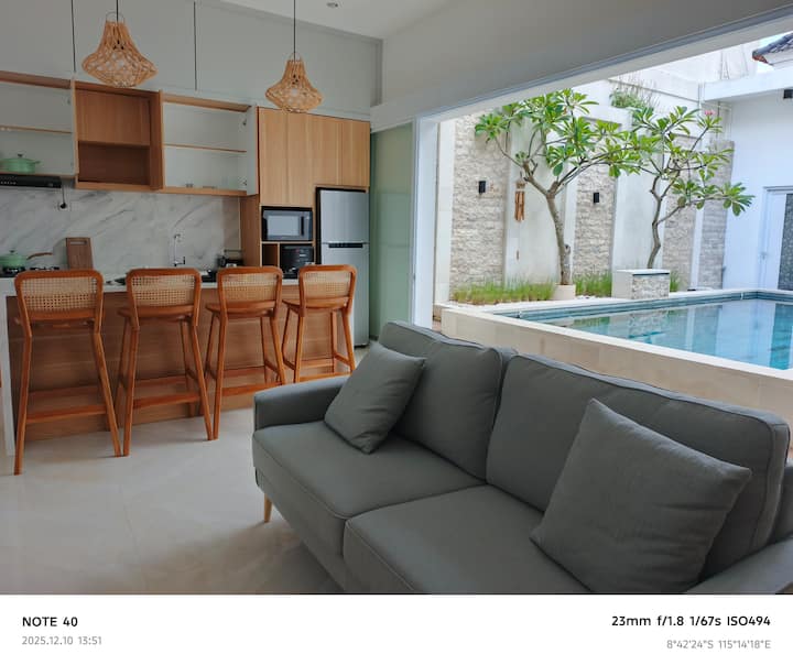 Khrisna Sanur Villa - Sanur