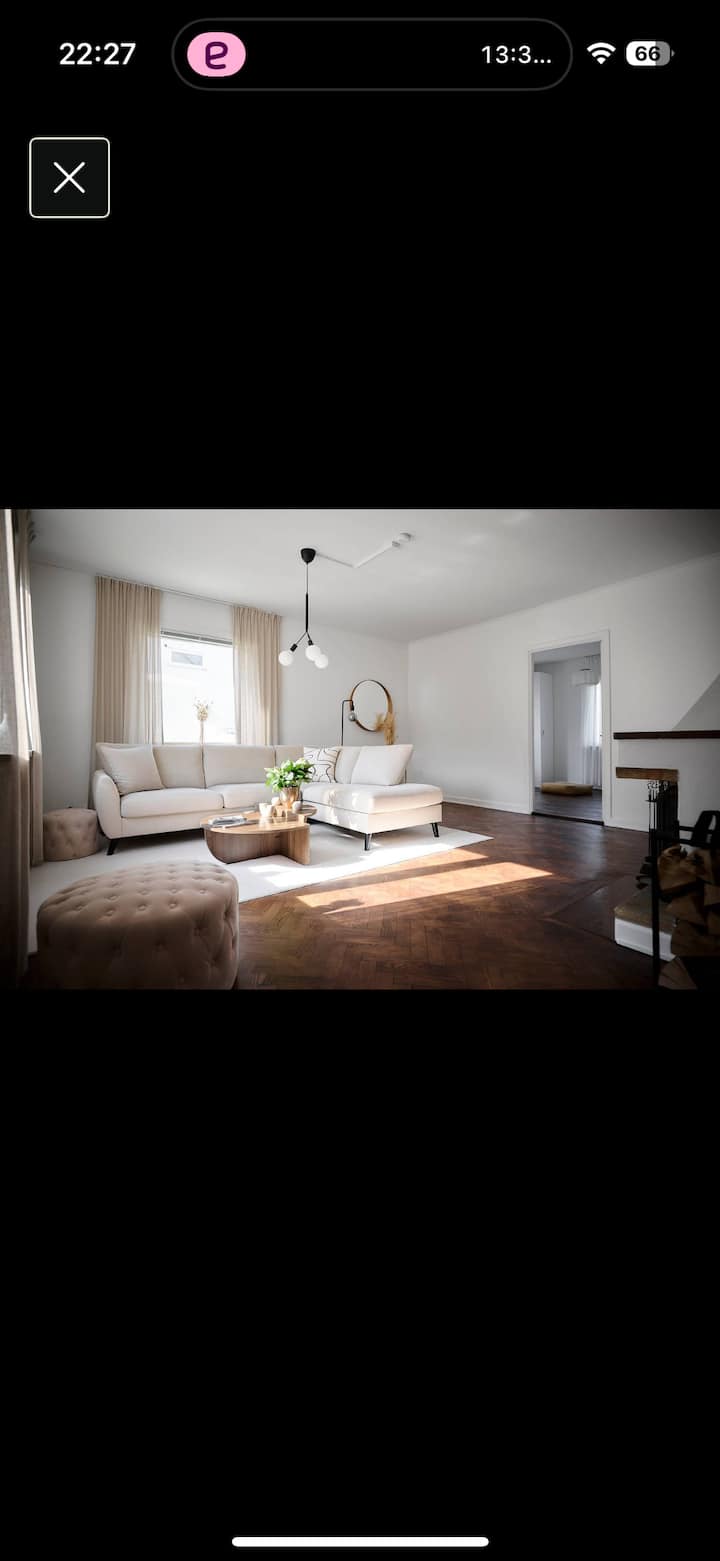 Mysig Trea I Ett Lugnt Område - Gothenburg