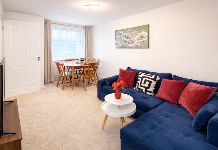Modern 2br Margate Home | Free Parking | Sleeps 6 - Birchington-on-Sea