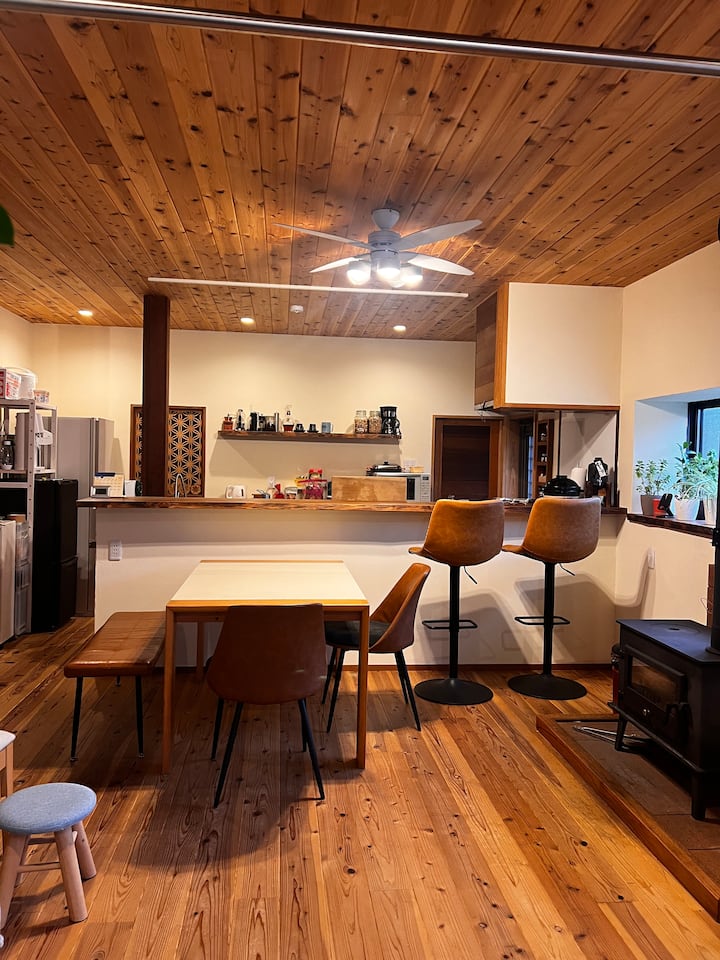 立山黒部アルペンルート玄関口｜8人ok・立山駅まで車10分｜おうちキャンプ気分 - 富山県