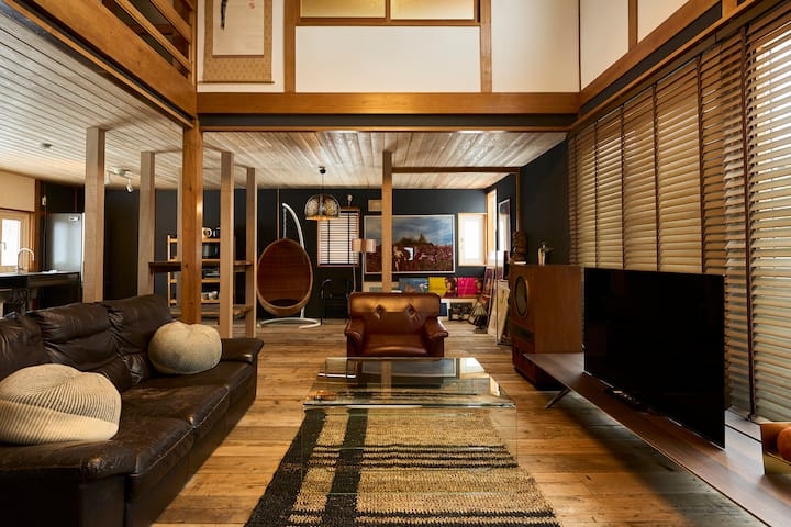 Heta Niseko/雪山のアートハウス/広々一棟貸し切り - Niseko