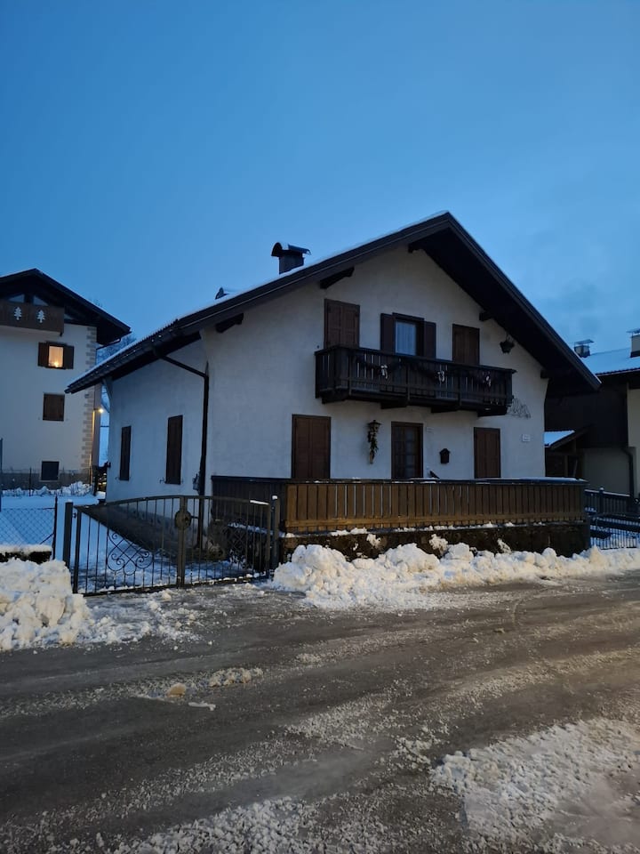 La Casa Del Nonno - Fiera di Primiero