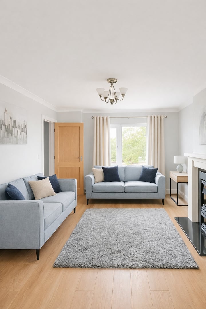 Spacious Home On Golf Links Rd | Parking & Garden - Limerick