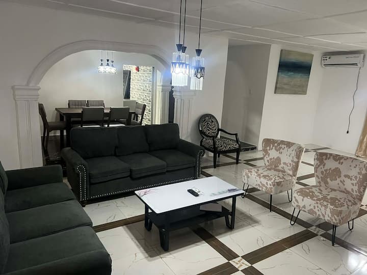 Raliatu Guesthouse/ Airbnb - Monrovia