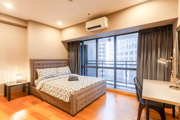 Milano 1 Br And Sofa Bed! 55" Tv And Netflix! - Makati