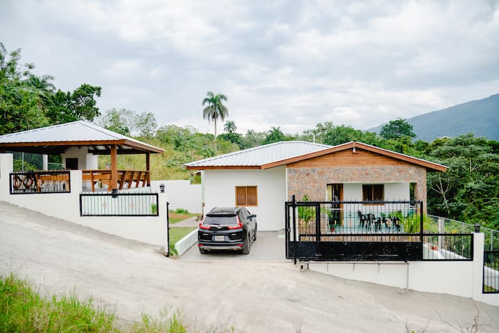 Villa Bruma | Casa Completa En La Montaña - Jarabacoa