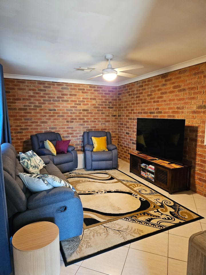 Hidden Charm On Wandoo - Geraldton