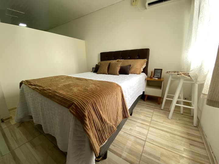 Apto Jk Centro  Tramandaí, De Frente Ao Calçadão! - Tramandaí