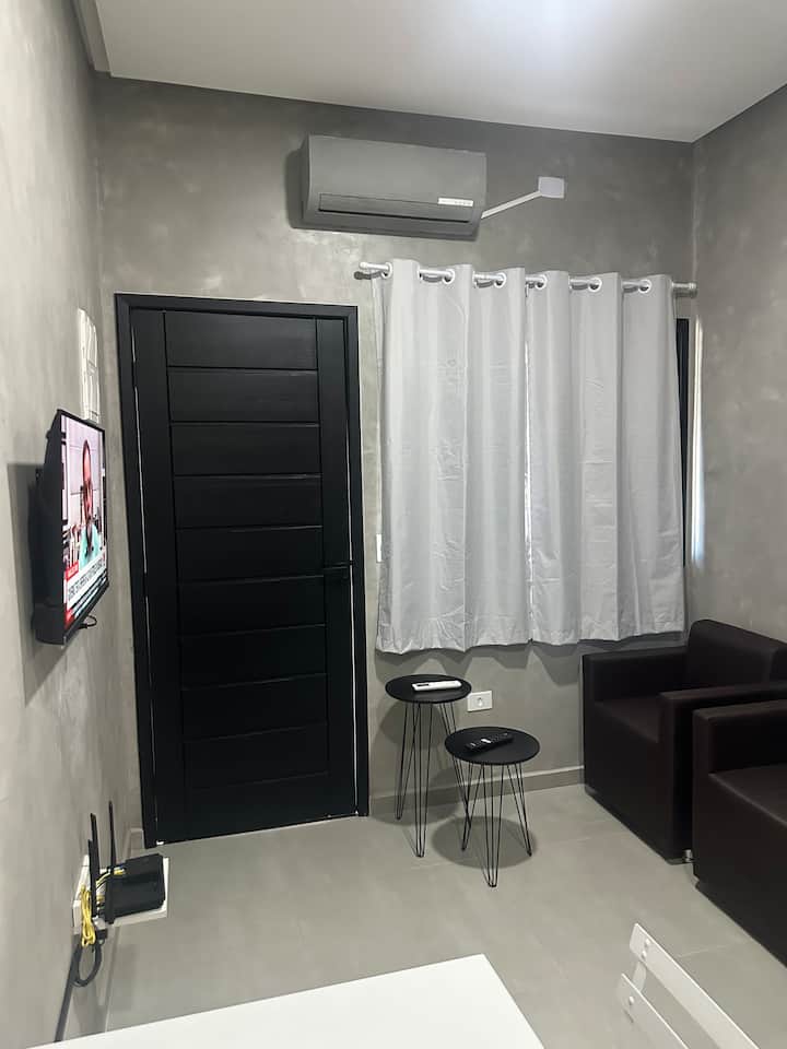 Loft Novo E Moderno Para Casal. - São Sebastião