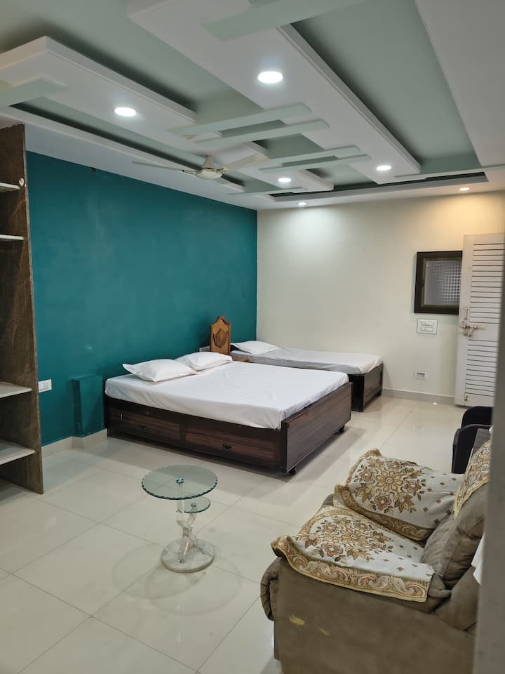 Doma's Stay - Belagavi