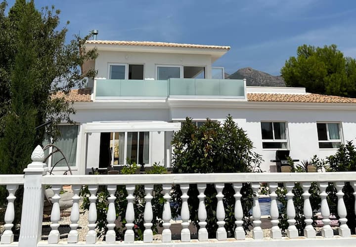 Mountain, Village And Sea Views, Busot, Alicante. - Jijona