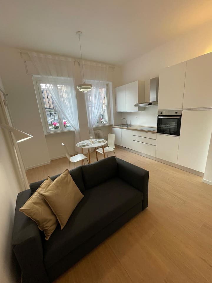 Charbel Suite: Milano Città Studi - Milan