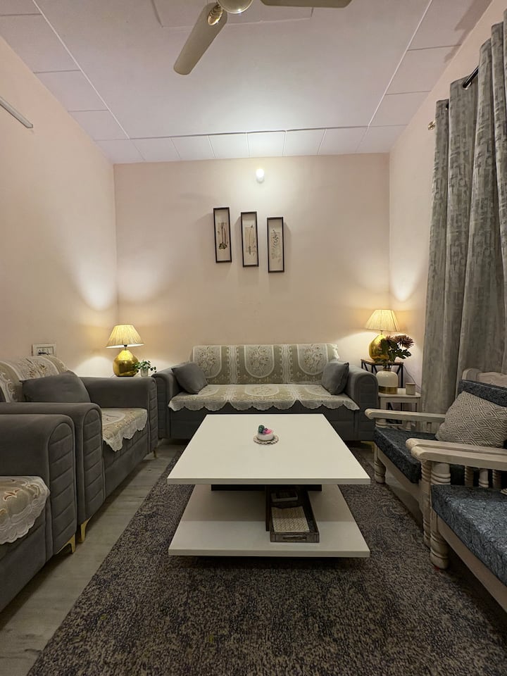 Complete Floor - Home Away From Home - Bahadurgarh