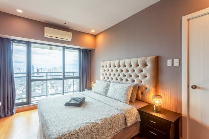 Milano Residences, Large 1 Br - 55" Tv W/ Netflix - Manila