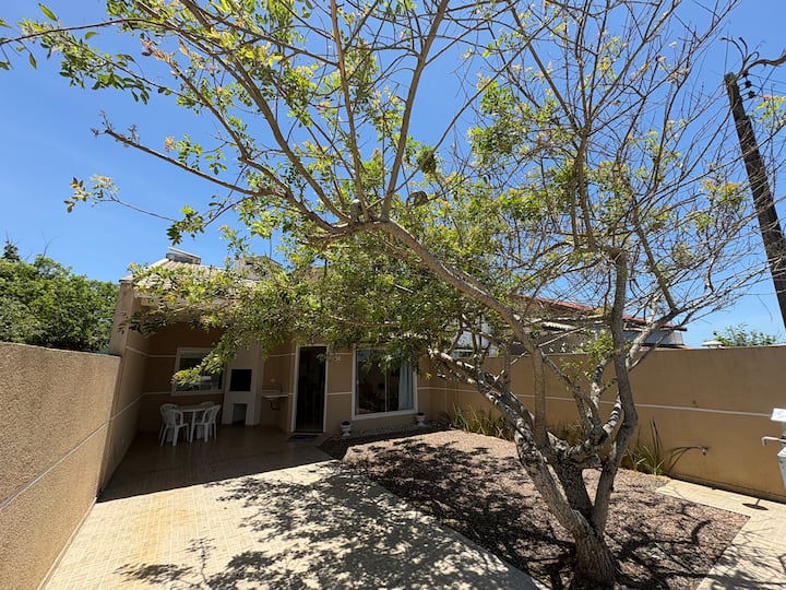 Pé Na Areia - Casa 3 Quartos - 50m Mar C/ Chur - Itapoá